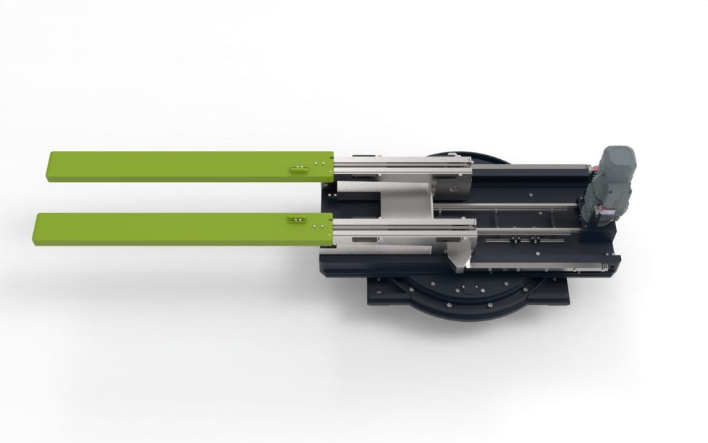 Efficient warehouse logistics with the DT-1,2-1500 rotary telescopic fork.